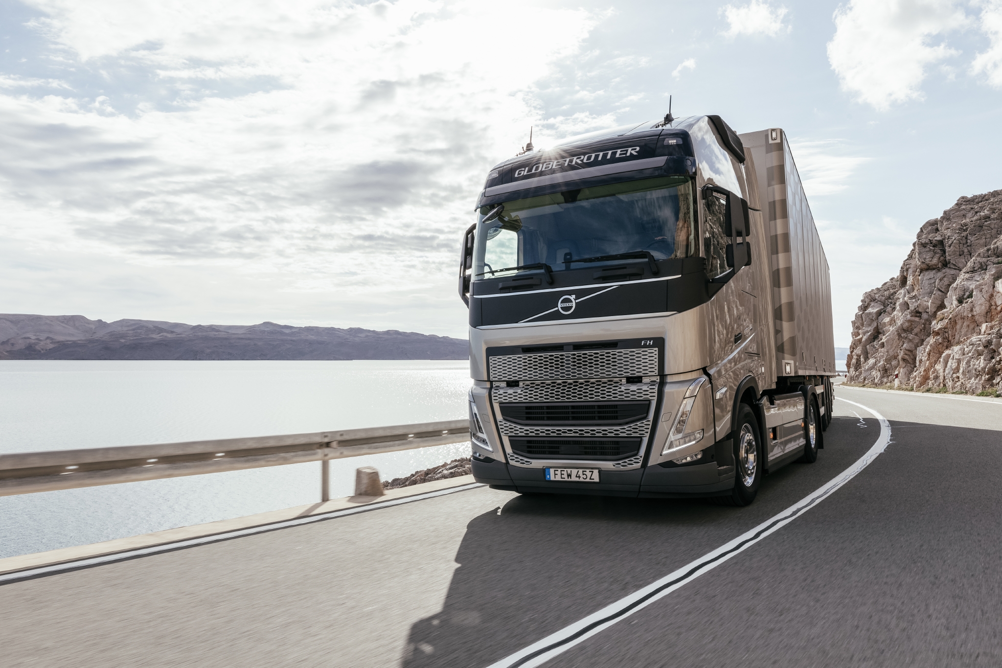 Volvo FH med I-Save blir ännu effektivare | Volvo Lastvagnar