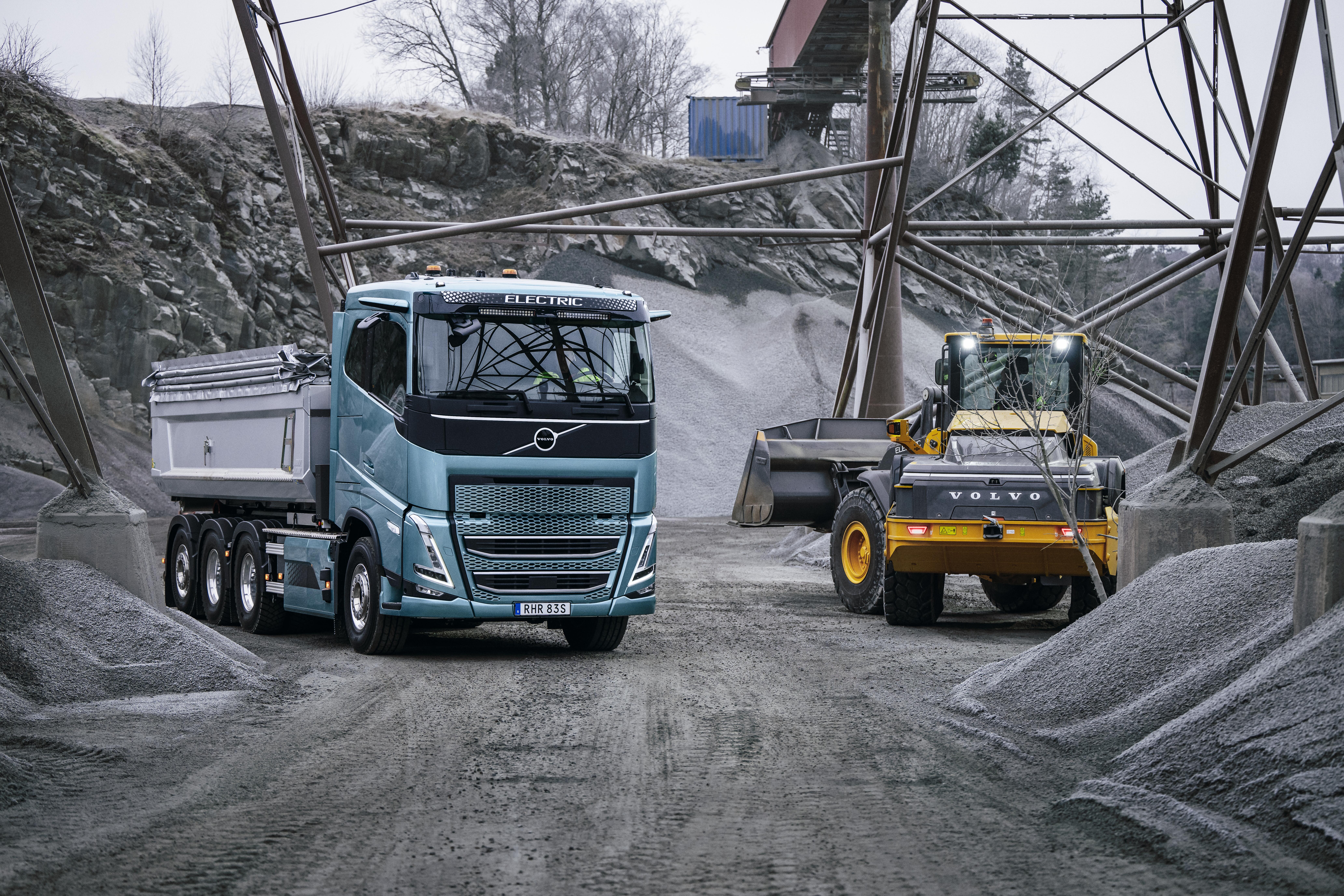 Volvo Lastvagnar på Bauma: Nya lastbilar och ny teknik som stödjer ...